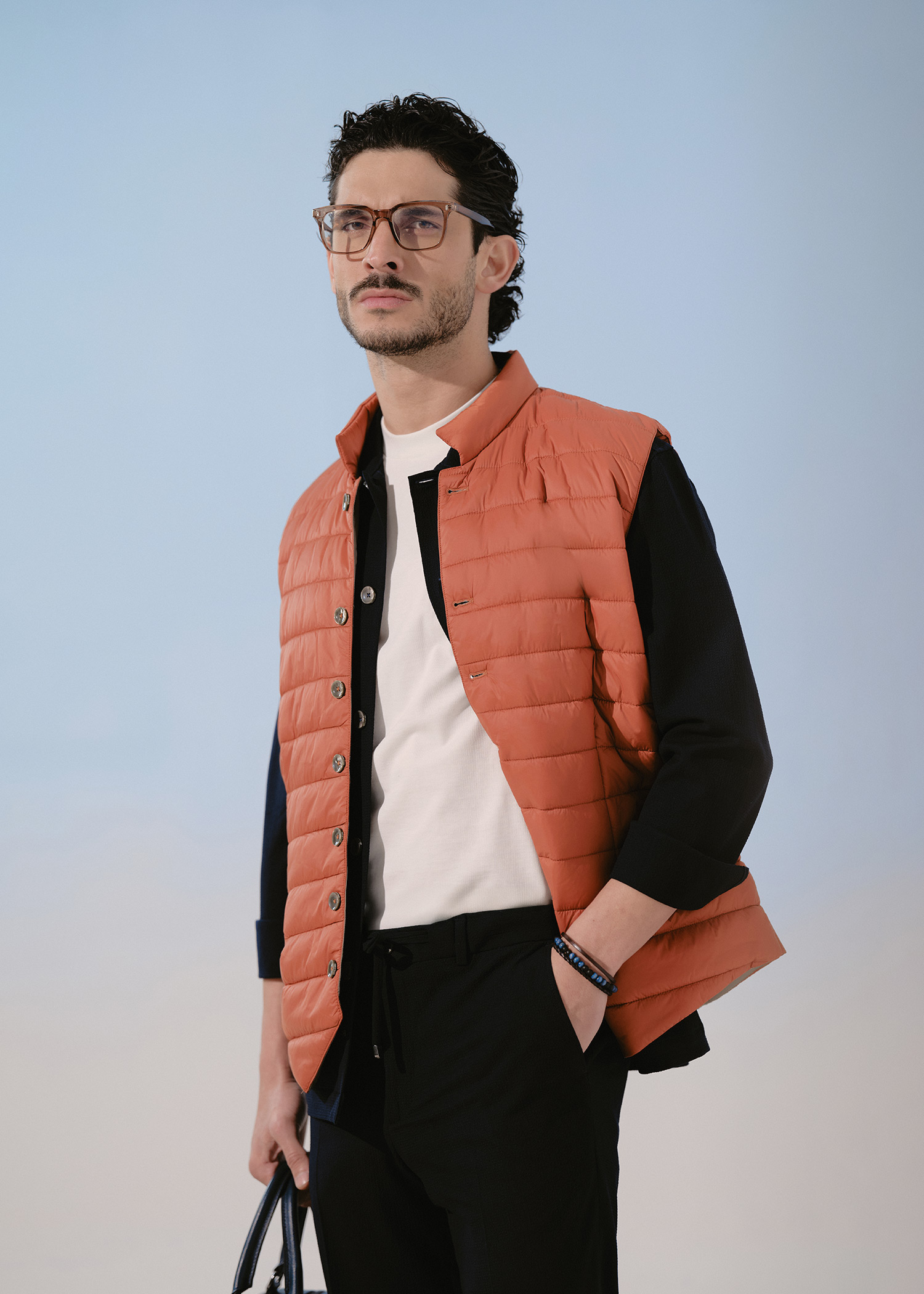 خرید کاپشن و پافر مردانه جدید در مدل‌های شیک و خاص - پوشاک مردانه کروم ...